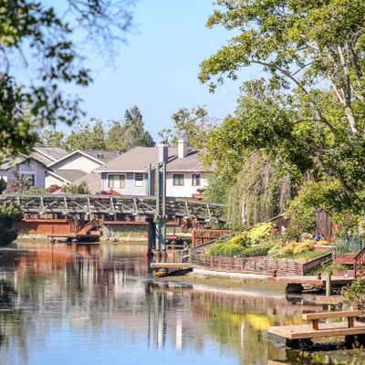 Bay Farm Island, Alameda CA - Neighborhood Guide | Trulia