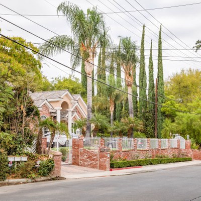 Encino, Los Angeles CA - Neighborhood Guide | Trulia