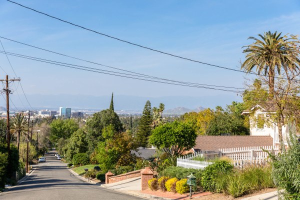 Victoria, Riverside CA - Neighborhood Guide | Trulia