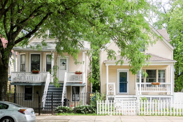 Albany Park Chicago Il Neighborhood Guide Trulia