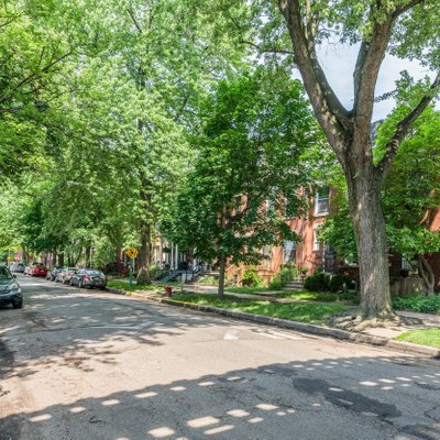 Roscoe Village, Chicago IL - Neighborhood Guide | Trulia